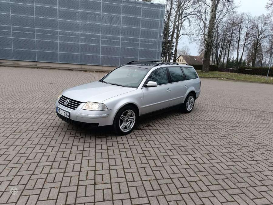 Grey Volkswagen Passat 2003 in Marijampole, with an engine capacity of 1.90 L and mileage of 400 thousand km for 1750 €, photo 1 on AUTOMOTO.COM.LV