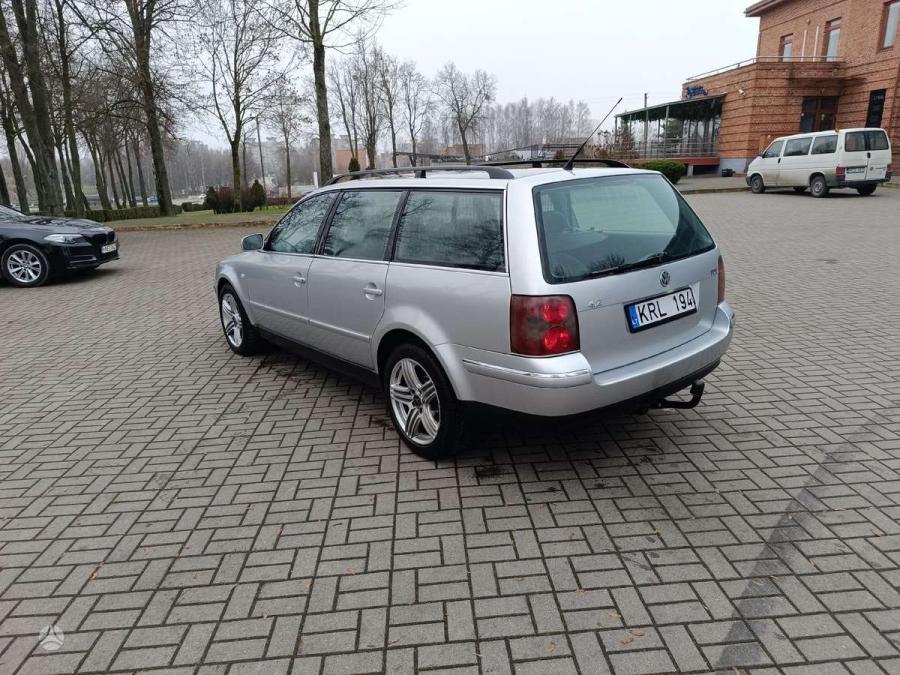 Grey Volkswagen Passat 2003 in Marijampole, with an engine capacity of 1.90 L and mileage of 400 thousand km for 1750 €, photo 6 on AUTOMOTO.COM.LV