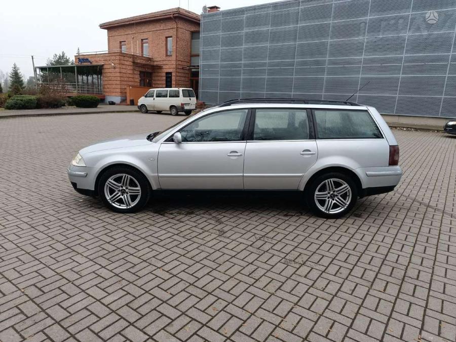 Grey Volkswagen Passat 2003 in Marijampole, with an engine capacity of 1.90 L and mileage of 400 thousand km for 1750 €, photo 7 on AUTOMOTO.COM.LV