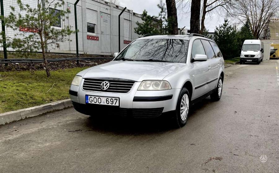 Pelēks Volkswagen Passat 2003 Klaipėda, ar dzinēja tilpumu 1.90 L un nobraukumu 287 tūkst. km par 1290 €, foto 5 vietnē AUTOMOTO.COM.LV