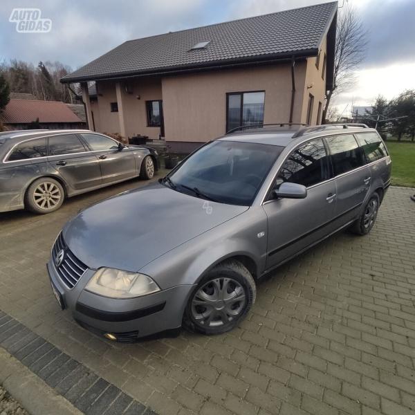 Pelēks Volkswagen Passat 2003 Šilutė, ar dzinēja tilpumu 1.90 L un nobraukumu 340 tūkst. km par 1490 €, foto 1 vietnē AUTOMOTO.COM.LV