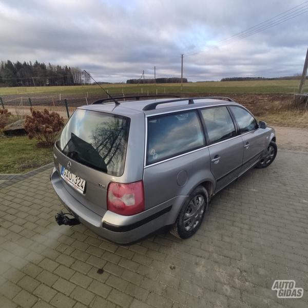 Pelēks Volkswagen Passat 2003 Šilutė, ar dzinēja tilpumu 1.90 L un nobraukumu 340 tūkst. km par 1490 €, foto 5 vietnē AUTOMOTO.COM.LV