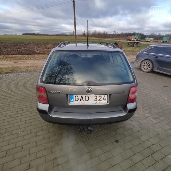 Pelēks Volkswagen Passat 2003 Šilutė, ar dzinēja tilpumu 1.90 L un nobraukumu 340 tūkst. km par 1490 €, foto 10 vietnē AUTOMOTO.COM.LV