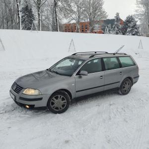 Pelēks Volkswagen Passat 2003 Šilutė, ar dzinēja tilpumu 1.90 L un nobraukumu 340 tūkst. km par 1499 €, foto 2 vietnē AUTOMOTO.COM.LV