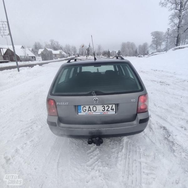 Pelēks Volkswagen Passat 2003 Šilutė, ar dzinēja tilpumu 1.90 L un nobraukumu 340 tūkst. km par 1470 €, foto 9 vietnē AUTOMOTO.COM.LV