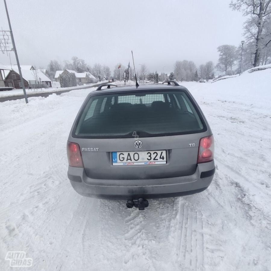 Pelēks Volkswagen Passat 2003 Šilutė, ar dzinēja tilpumu 1.90 L un nobraukumu 340 tūkst. km par 1499 €, foto 9 vietnē AUTOMOTO.COM.LV