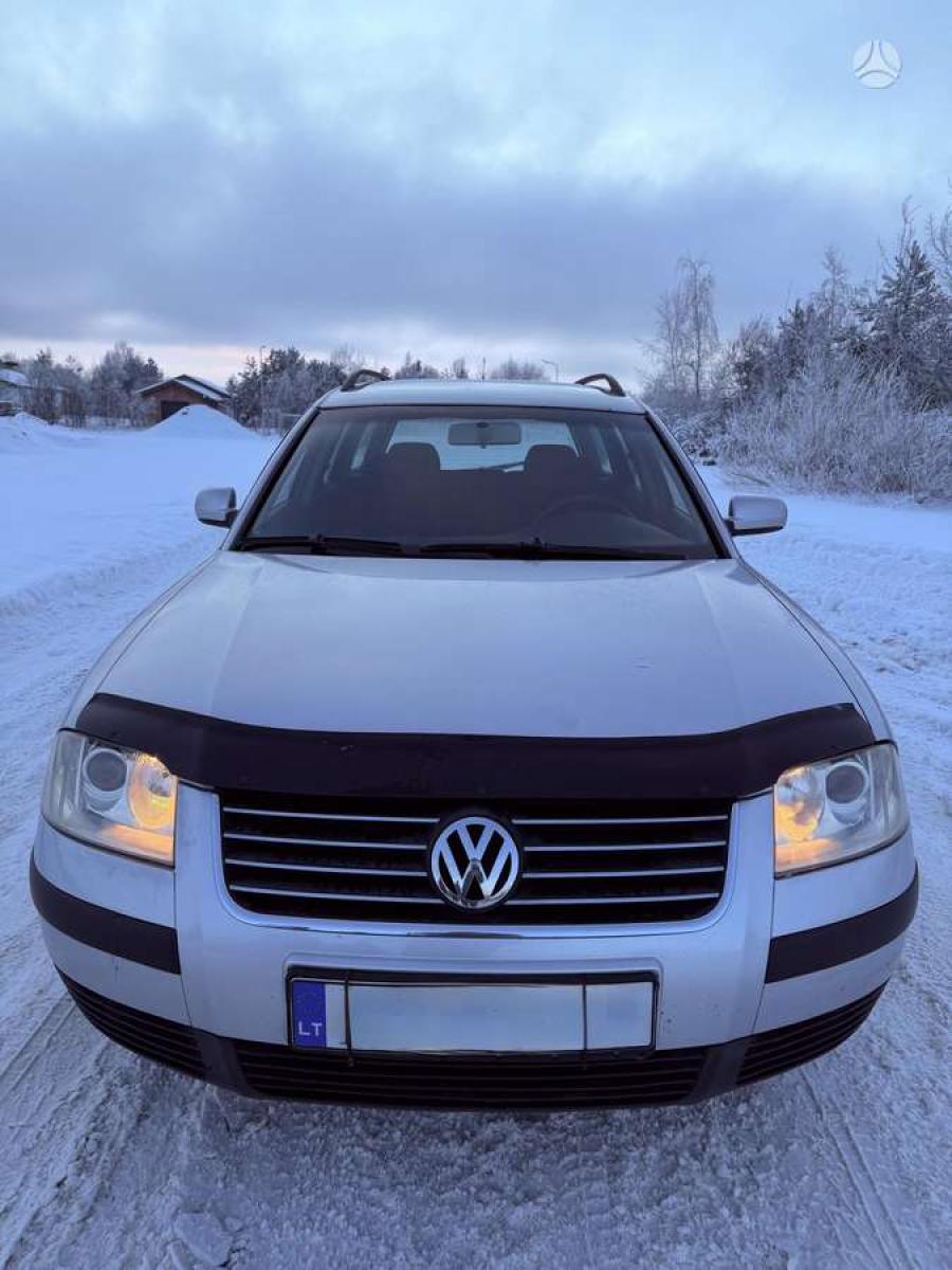 Pelēks Volkswagen Passat 2003 Viļņa, ar dzinēja tilpumu 1.90 L un nobraukumu 295 tūkst. km par 1540 €, foto 2 vietnē AUTOMOTO.COM.LV