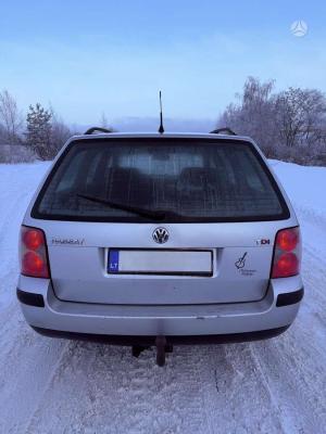 Pelēks Volkswagen Passat 2003 Viļņa, ar dzinēja tilpumu 1.90 L un nobraukumu 295 tūkst. km par 1540 €, foto 6 vietnē AUTOMOTO.COM.LV