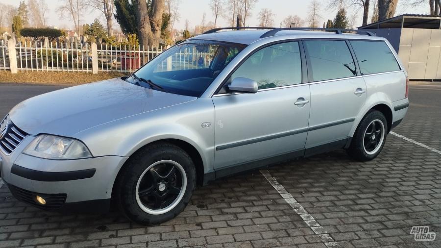 Pelēks Volkswagen Passat 2003 Marijampole, ar dzinēja tilpumu 1.90 L un nobraukumu 414 tūkst. km par 1600 €, foto 1 vietnē AUTOMOTO.COM.LV