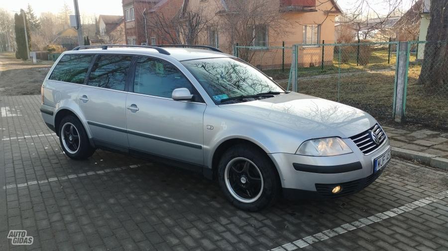 Pelēks Volkswagen Passat 2003 Marijampole, ar dzinēja tilpumu 1.90 L un nobraukumu 414 tūkst. km par 1600 €, foto 2 vietnē AUTOMOTO.COM.LV