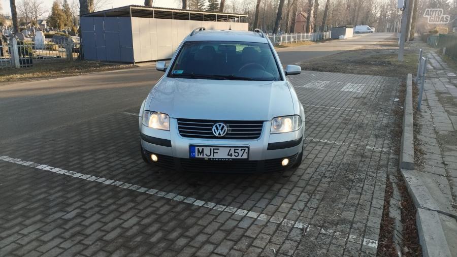 Pelēks Volkswagen Passat 2003 Marijampole, ar dzinēja tilpumu 1.90 L un nobraukumu 414 tūkst. km par 1600 €, foto 6 vietnē AUTOMOTO.COM.LV