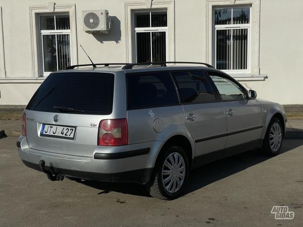 Grey Volkswagen Passat 2003 in Silute, with an engine capacity of 1.90 L and mileage of 460 thousand km for 950 €, photo 3 on AUTOMOTO.COM.LV