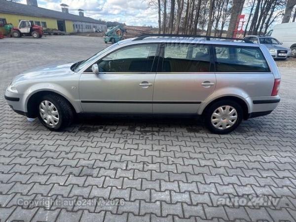 Pelēks Volkswagen Passat 2003 Viljandi, ar dzinēja tilpumu 1.90 L un nobraukumu 316 tūkst. km par 3699 €, foto 7 vietnē AUTOMOTO.COM.LV