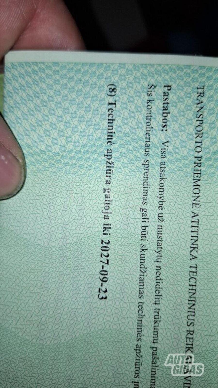 Серый Фольксваген Пассат 2003 в Вильнюс, объемом двигателя 2.50 л и пробегом 416 тыс. км за 1550 €, фото 14 на AUTOMOTO.COM.LV