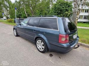 Grey Volkswagen Passat 2003 in Vilnius, with an engine capacity of 1.90 L and mileage of 381 thousand km for 1650 €, photo 11 on AUTOMOTO.COM.LV