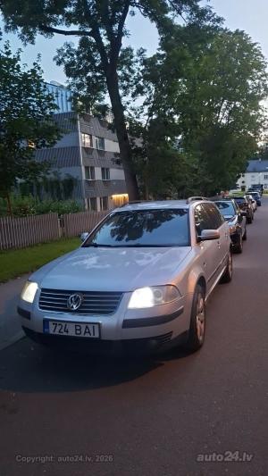 Grey Volkswagen Passat 2003 in Tallinn, with an engine capacity of 1.90 L and mileage of 340 thousand km for 1499 €, photo  on AUTOMOTO.COM.LV