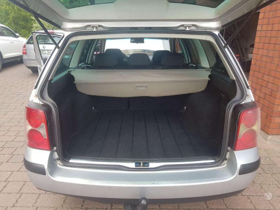 Pelēks Volkswagen Passat 2003 Utena, ar dzinēja tilpumu 1.90 L un nobraukumu 298 tūkst. km par 1850 €, foto 15 vietnē AUTOMOTO.COM.LV