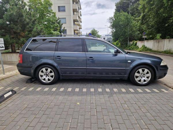 Pelēks Volkswagen Passat 2003 Viļņa, ar dzinēja tilpumu 1.90 L un nobraukumu 382 tūkst. km par 1600 €, foto 4 vietnē AUTOMOTO.COM.LV