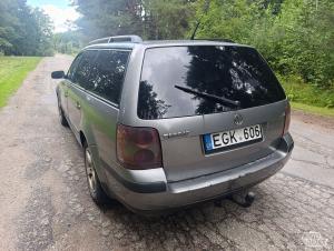 Grey Volkswagen Passat 2003 in Vilnius, with an engine capacity of 1.90 L and mileage of 407 thousand km for 850 €, photo 4 on AUTOMOTO.COM.LV