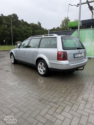 Grey Volkswagen Passat 2003 in Jurbarkas, with an engine capacity of 1.90 L and mileage of 346 thousand km for 1650 €, photo 5 on AUTOMOTO.COM.LV