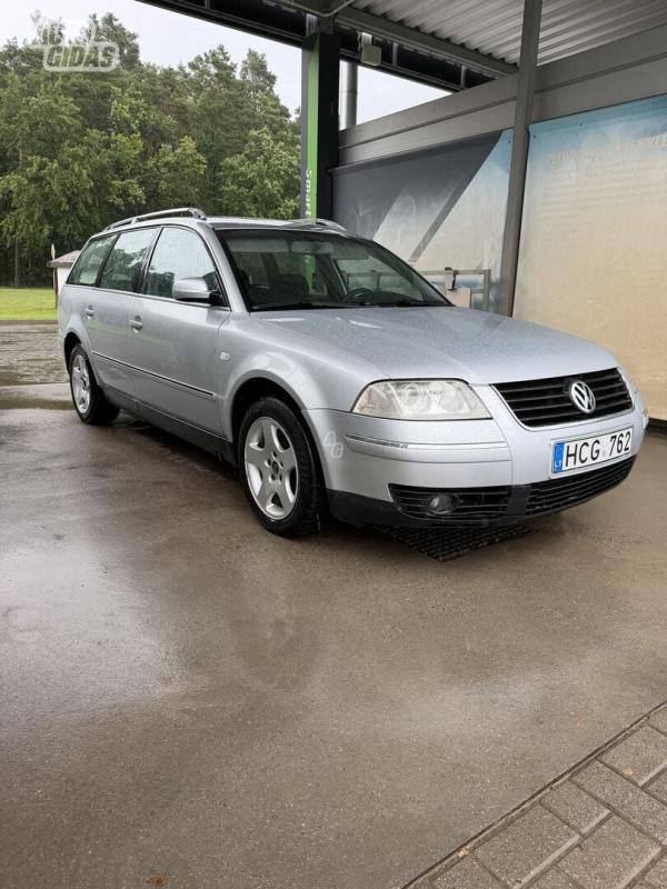Volkswagen Passat 2003 in Jurbarkas on AUTOMOTO.COM.LV Grey Volkswagen Passat 2003 in Jurbarkas, with an engine capacity of 1.90 L and mileage of 346 thousand km for 1650 €, photo 7 on AUTOMOTO.COM.LV
