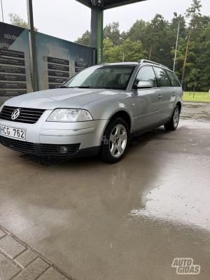 Grey Volkswagen Passat 2003 in Jurbarkas, with an engine capacity of 1.90 L and mileage of 346 thousand km for 1650 €, photo 8 on AUTOMOTO.COM.LV