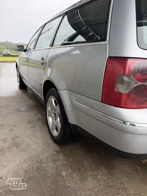 Volkswagen Passat 2003 in Jurbarkas on AUTOMOTO.COM.LV Grey Volkswagen Passat 2003 in Jurbarkas, with an engine capacity of 1.90 L and mileage of 346 thousand km for 1650 €, photo 9 on AUTOMOTO.COM.LV