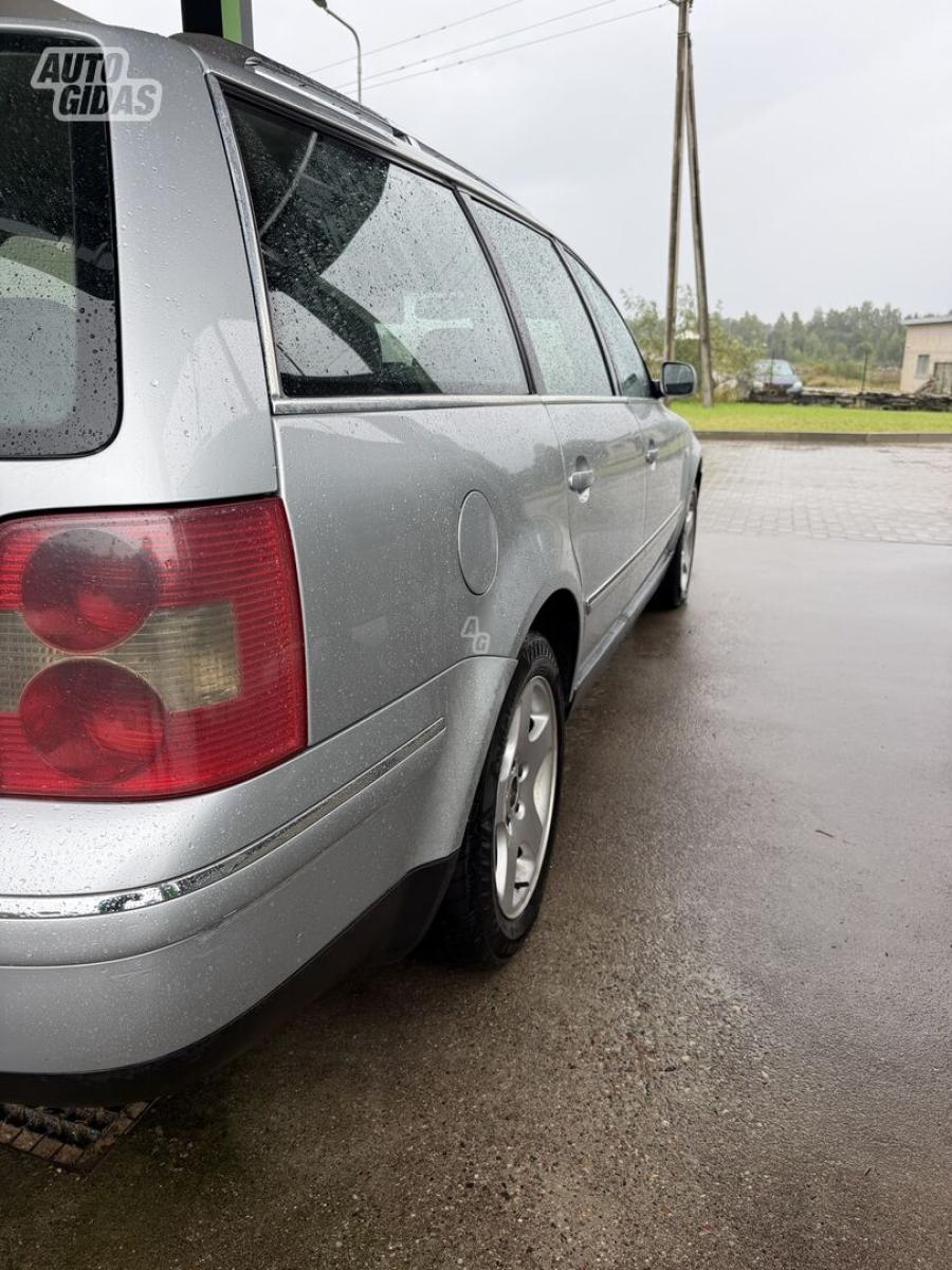 Grey Volkswagen Passat 2003 in Jurbarkas, with an engine capacity of 1.90 L and mileage of 346 thousand km for 1650 €, photo 10 on AUTOMOTO.COM.LV