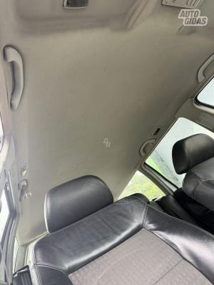 Grey Volkswagen Passat 2003 in Jurbarkas, with an engine capacity of 1.90 L and mileage of 346 thousand km for 1650 €, photo 21 on AUTOMOTO.COM.LV