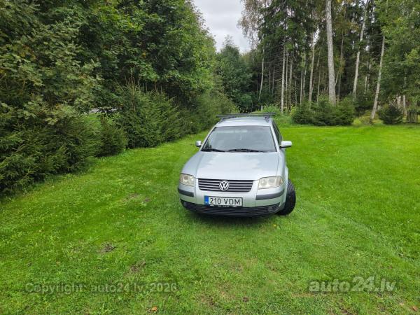 Grey Volkswagen Passat 2003 in Tallinn, with an engine capacity of 1.90 L and mileage of 277 thousand km for 2300 €, photo 4 on AUTOMOTO.COM.LV