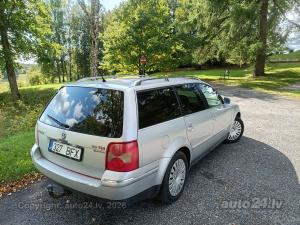 Grey Volkswagen Passat 2003 in Otepaa, with an engine capacity of 2.50 L and mileage of 300 thousand km for 1800 €, photo 5 on AUTOMOTO.COM.LV