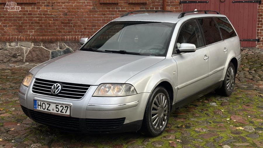 Grey Volkswagen Passat 2003 in Silute, with an engine capacity of 1.90 L and mileage of 402 thousand km for 950 €, photo 1 on AUTOMOTO.COM.LV