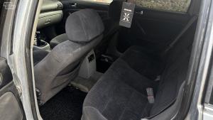 Grey Volkswagen Passat 2003 in Silute, with an engine capacity of 1.90 L and mileage of 402 thousand km for 950 €, photo 10 on AUTOMOTO.COM.LV