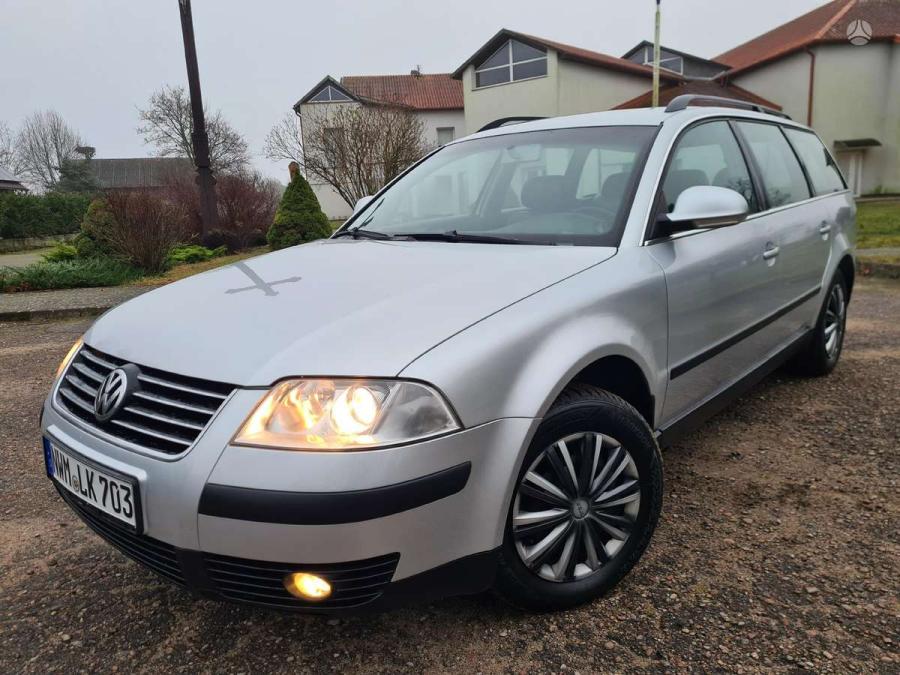 Grey Volkswagen Passat 2004 in Klaipeda, with an engine capacity of 1.90 L and mileage of 315 thousand km for 2450 €, photo 1 on AUTOMOTO.COM.LV