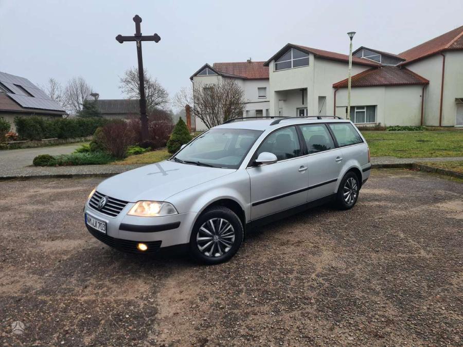 Grey Volkswagen Passat 2004 in Klaipeda, with an engine capacity of 1.90 L and mileage of 315 thousand km for 2450 €, photo 39 on AUTOMOTO.COM.LV
