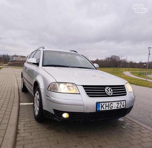 Pelēks Volkswagen Passat 2004 Viļņa, ar dzinēja tilpumu 1.90 L un nobraukumu 340 tūkst. km par 1500 €, foto 1 vietnē AUTOMOTO.COM.LV