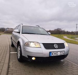 Grey Volkswagen Passat 2004 in Vilnius, with an engine capacity of 1.90 L and mileage of 340 thousand km for 1500 €, photo  on AUTOMOTO.COM.LV
