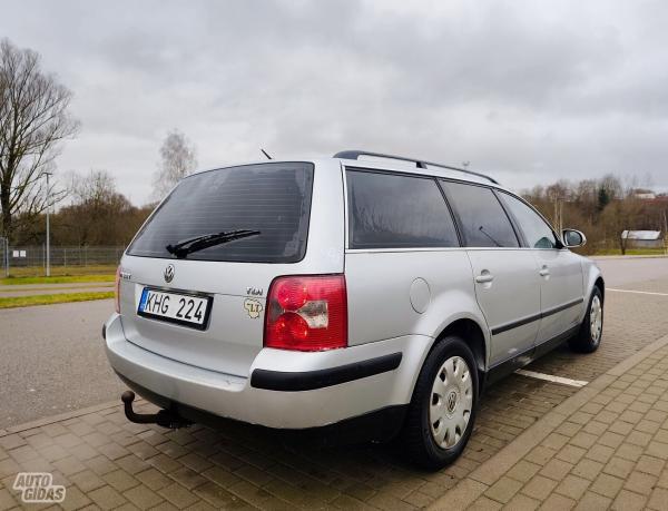 Pelēks Volkswagen Passat 2004 Viļņa, ar dzinēja tilpumu 1.90 L un nobraukumu 340 tūkst. km par 1500 €, foto 4 vietnē AUTOMOTO.COM.LV