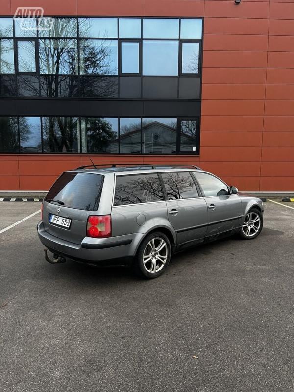Pelēks Volkswagen Passat 2004 Klaipėda, ar dzinēja tilpumu 1.90 L un nobraukumu 385 tūkst. km par 850 €, foto 5 vietnē AUTOMOTO.COM.LV