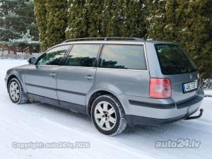 Pelēks Volkswagen Passat 2004 Tartu, ar dzinēja tilpumu 1.90 L un nobraukumu 420 tūkst. km par 999 €, foto 8 vietnē AUTOMOTO.COM.LV