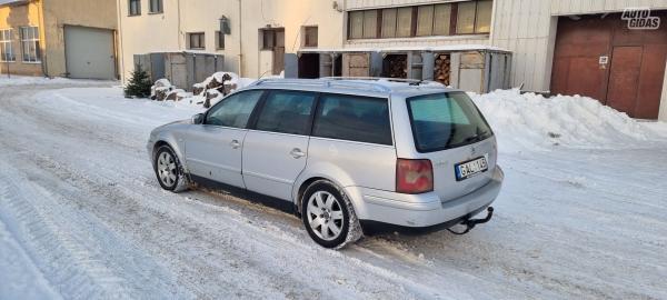 Pelēks Volkswagen Passat 2004 Radviliškis, ar dzinēja tilpumu 2.50 L un nobraukumu 350 tūkst. km par 700 €, foto 4 vietnē AUTOMOTO.COM.LV
