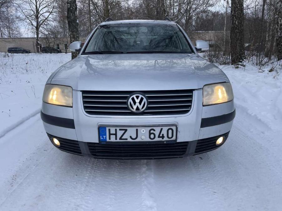 Pelēks Volkswagen Passat 2004 Šauļi, ar dzinēja tilpumu 1.90 L un nobraukumu 292 tūkst. km par 590 €, foto 8 vietnē AUTOMOTO.COM.LV