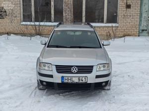 Pelēks Volkswagen Passat 2004 Alīta, ar dzinēja tilpumu 1.90 L un nobraukumu 430 tūkst. km par 1450 €, foto 2 vietnē AUTOMOTO.COM.LV