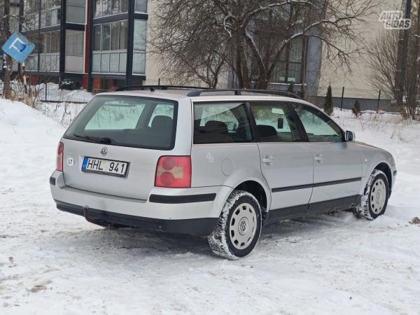 Grey Volkswagen Passat 2004 in Alytus, with an engine capacity of 1.90 L and mileage of 430 thousand km for 1450 €, photo 8 on AUTOMOTO.COM.LV