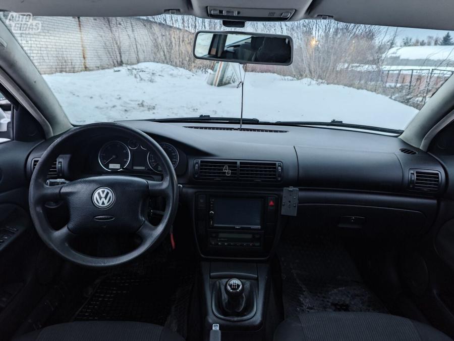 Pelēks Volkswagen Passat 2004 Alīta, ar dzinēja tilpumu 1.90 L un nobraukumu 430 tūkst. km par 1450 €, foto 12 vietnē AUTOMOTO.COM.LV
