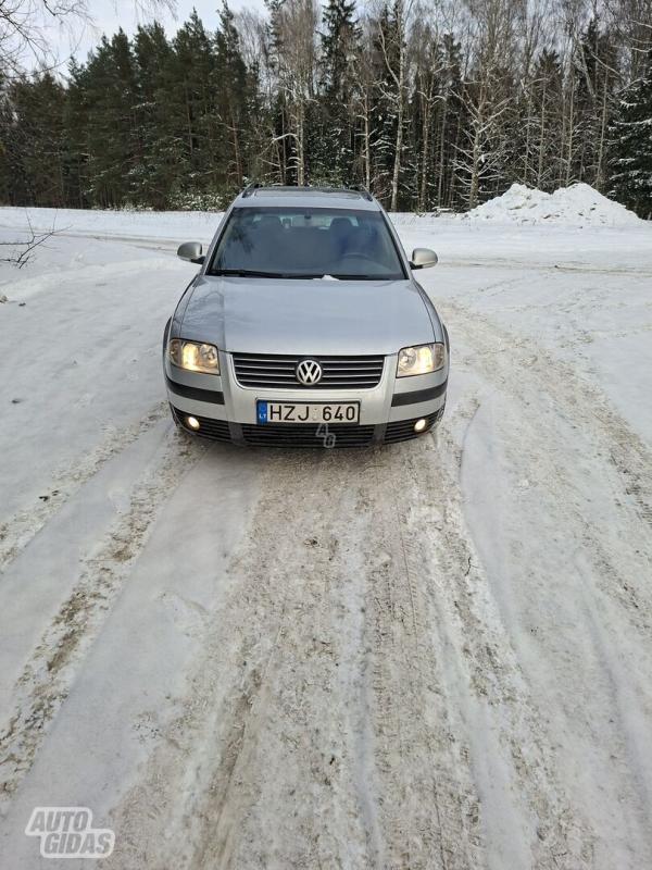 Pelēks Volkswagen Passat 2004 Radviliškis, ar dzinēja tilpumu 1.90 L un nobraukumu 296 tūkst. km par 1500 €, foto 1 vietnē AUTOMOTO.COM.LV