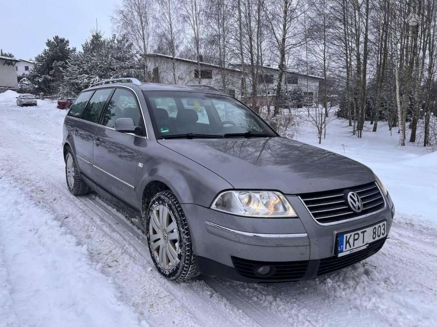 Grey Volkswagen Passat 2004 in Vilnius, with an engine capacity of 1.90 L and mileage of 350 thousand km for 1450 €, photo 2 on AUTOMOTO.COM.LV