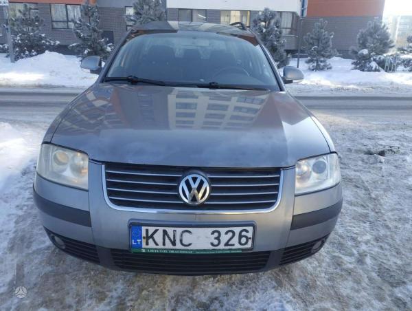Pelēks Volkswagen Passat 2004 Viļņa, ar dzinēja tilpumu 1.90 L un nobraukumu 390 tūkst. km par 1500 €, foto 5 vietnē AUTOMOTO.COM.LV