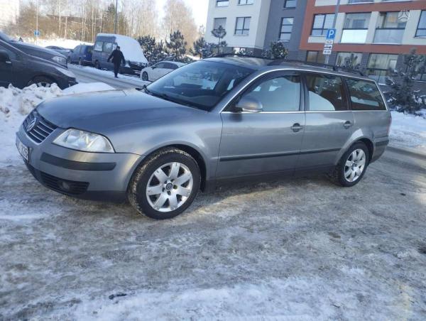 Pelēks Volkswagen Passat 2004 Viļņa, ar dzinēja tilpumu 1.90 L un nobraukumu 390 tūkst. km par 1500 €, foto 7 vietnē AUTOMOTO.COM.LV
