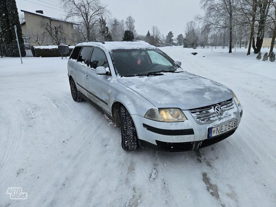 Pelēks Volkswagen Passat 2004 Vilkaviškis, ar dzinēja tilpumu 1.90 L un nobraukumu 430 tūkst. km par 1350 €, foto 2 vietnē AUTOMOTO.COM.LV